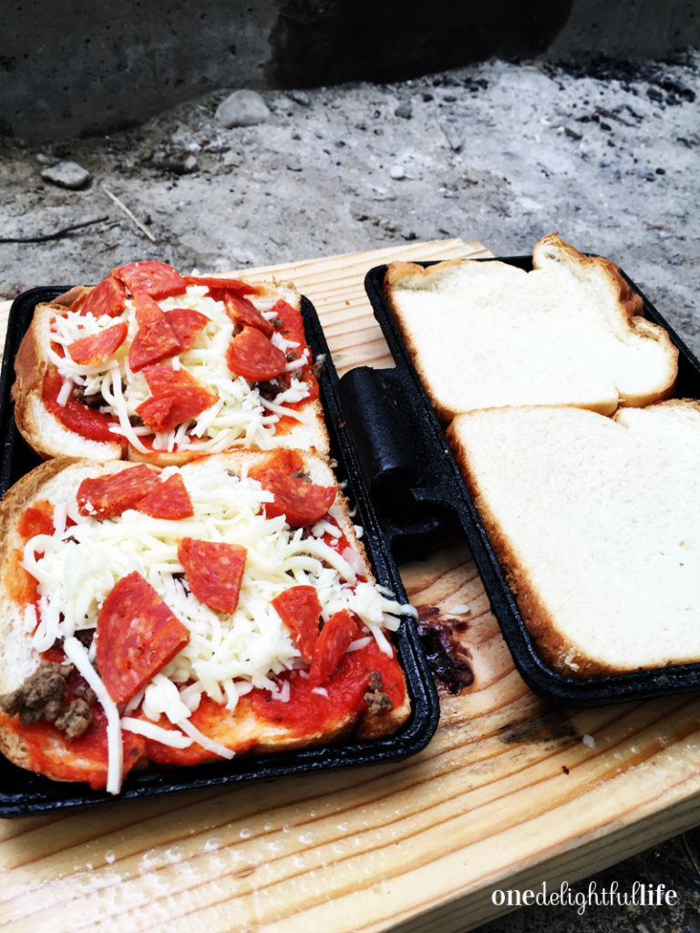 How To Make the BEST Hobo Dinners - One Delightful Life